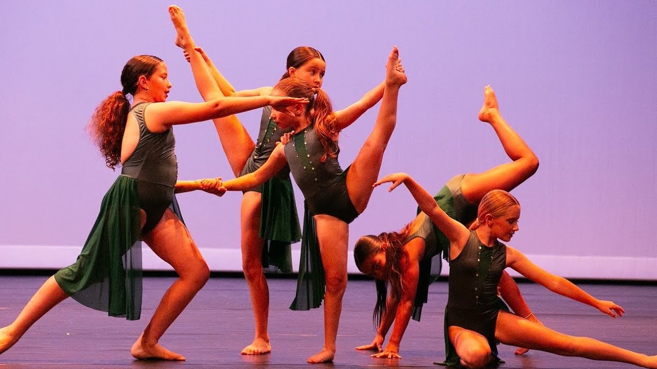 Sun - Beginner/Intermediate Contemporary