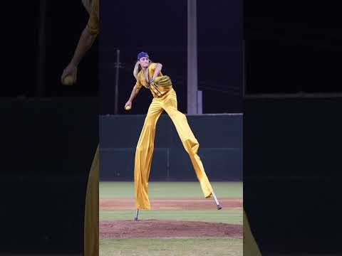 These stilts are bananas, b-a-n-a-n-a-s! 🍌😱