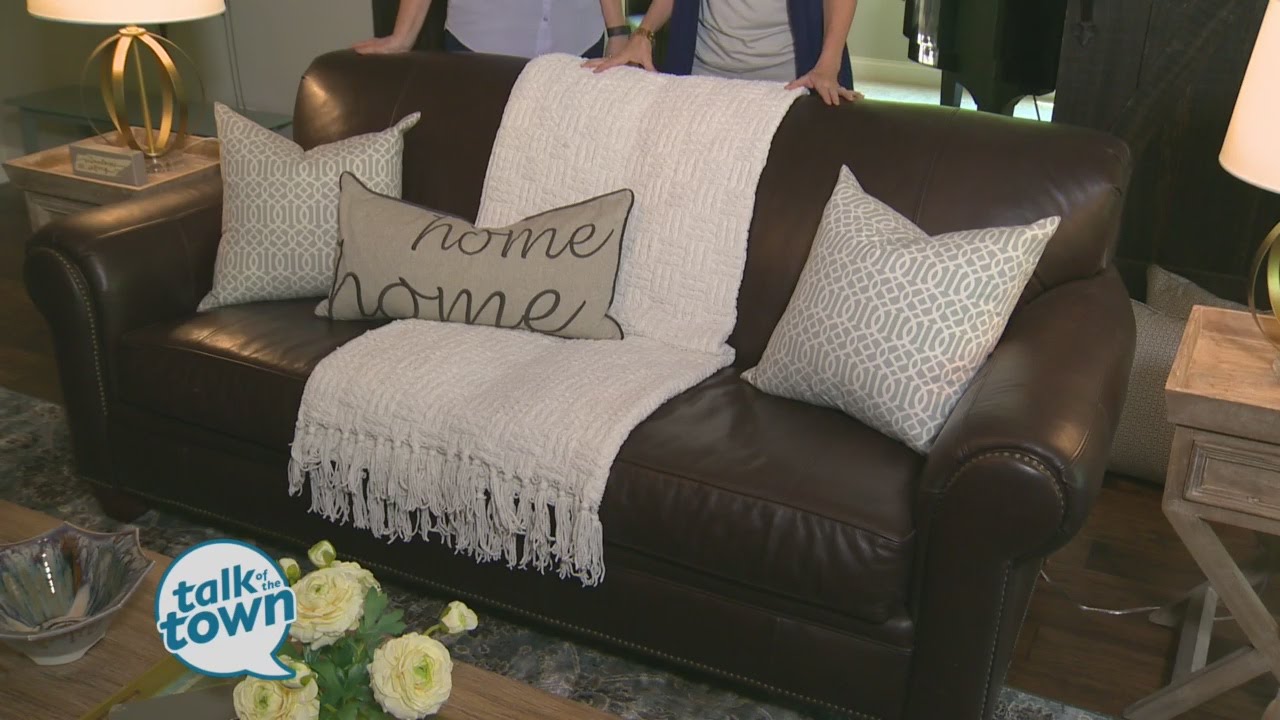 The Decorologist Kristie Barnett Showed Ways to Brighten Up a Dark Sofa