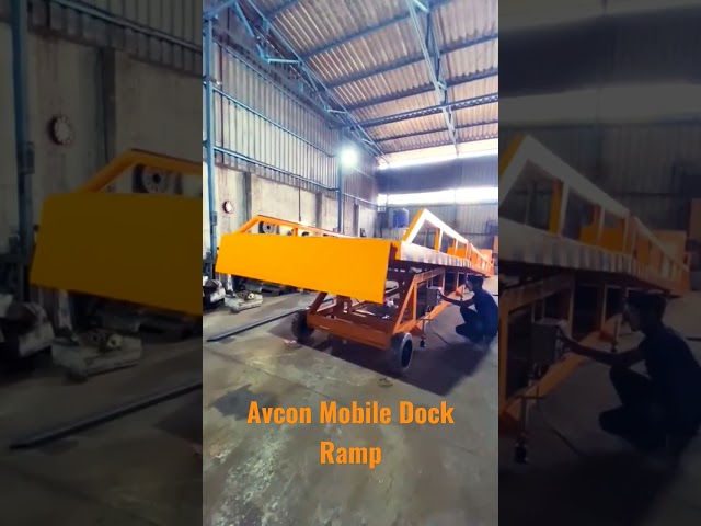 Dock Equipments - Hydraulic Dock Leveler Trader - Retailer from Thane