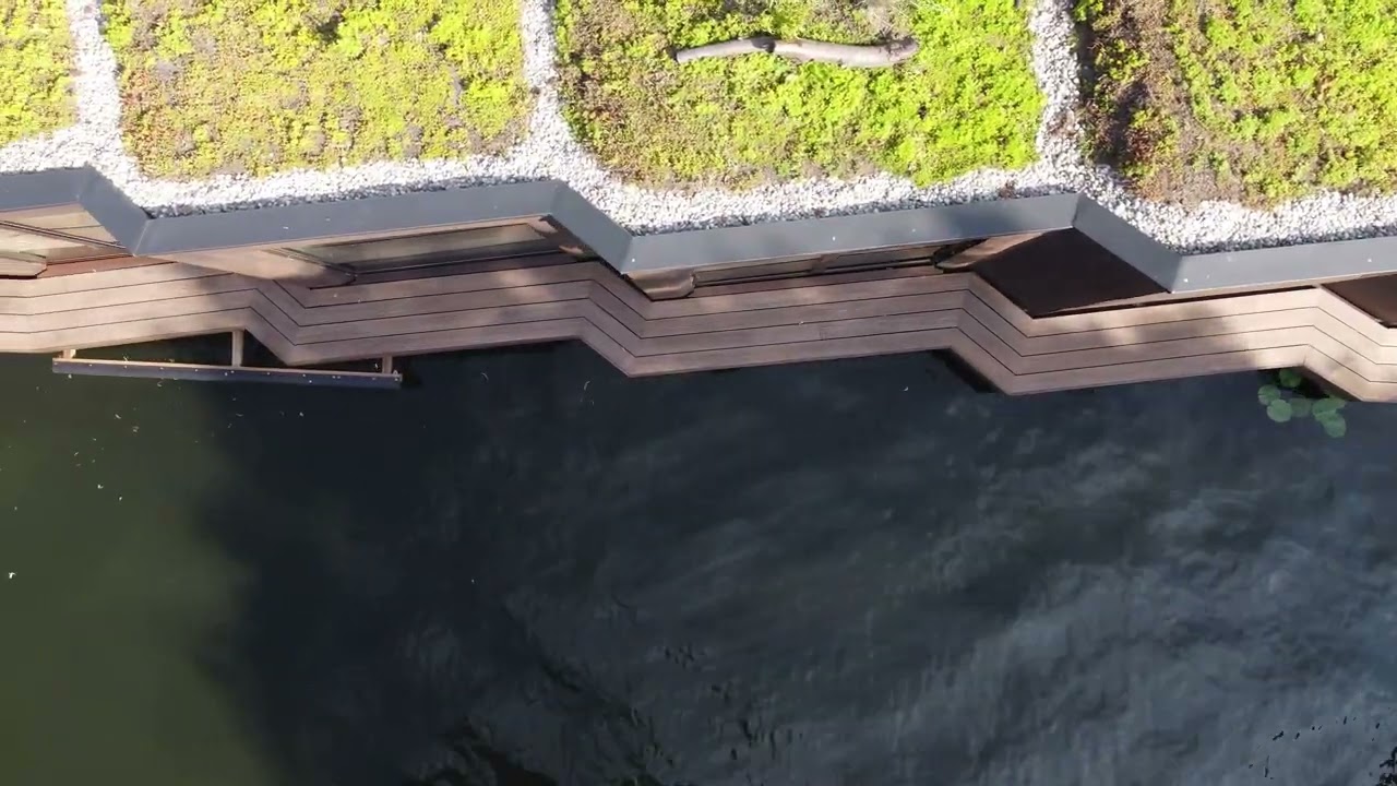 V7: The Float in Leiden, the Netherlands designed by Studio RAP