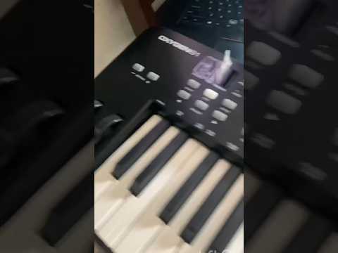 20 Dollar Oxygen 61 keyboard score! #trending #viral #oxygen61#maudio