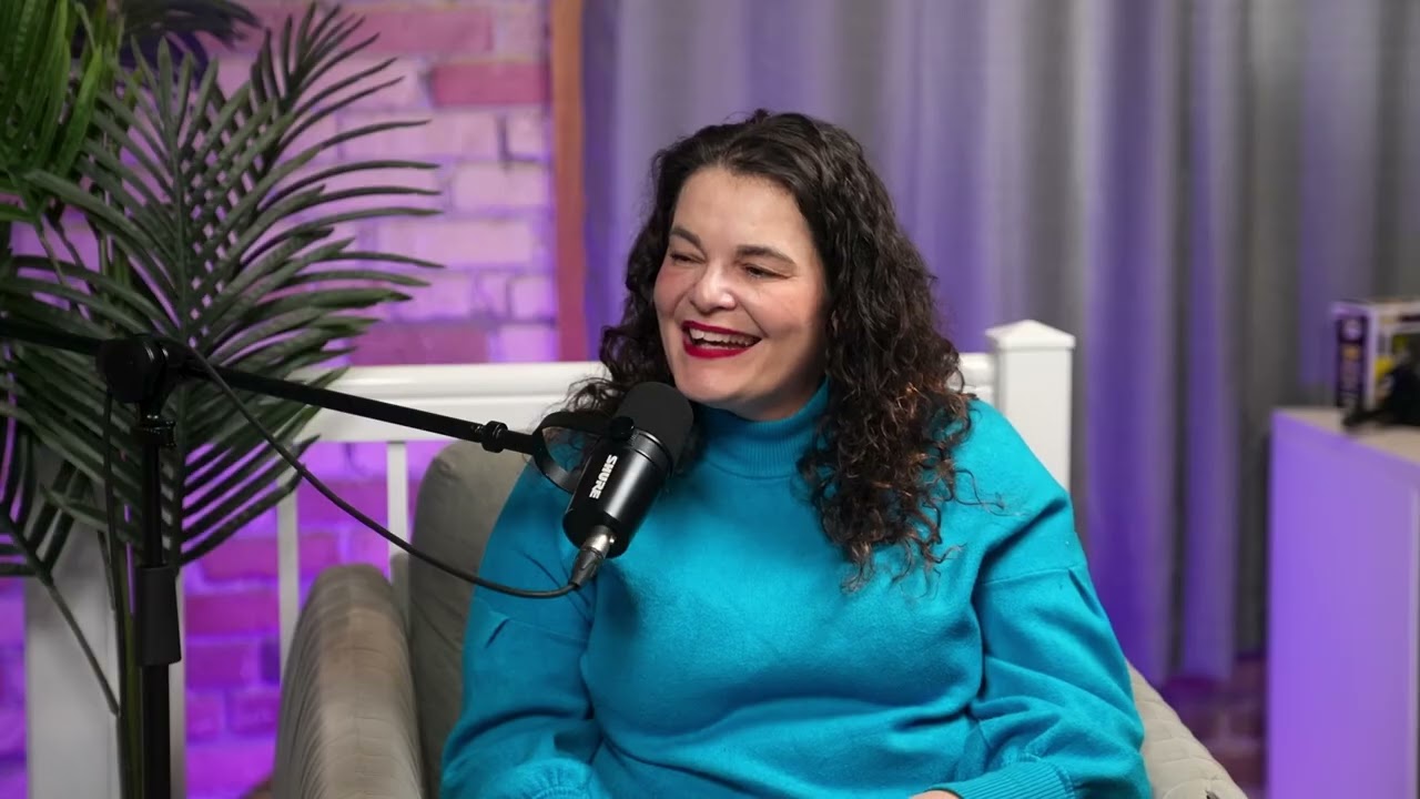 What Really Happens When We Die? Psychic Medium Lucy Basso Explains + Gives Me a Reading 👀