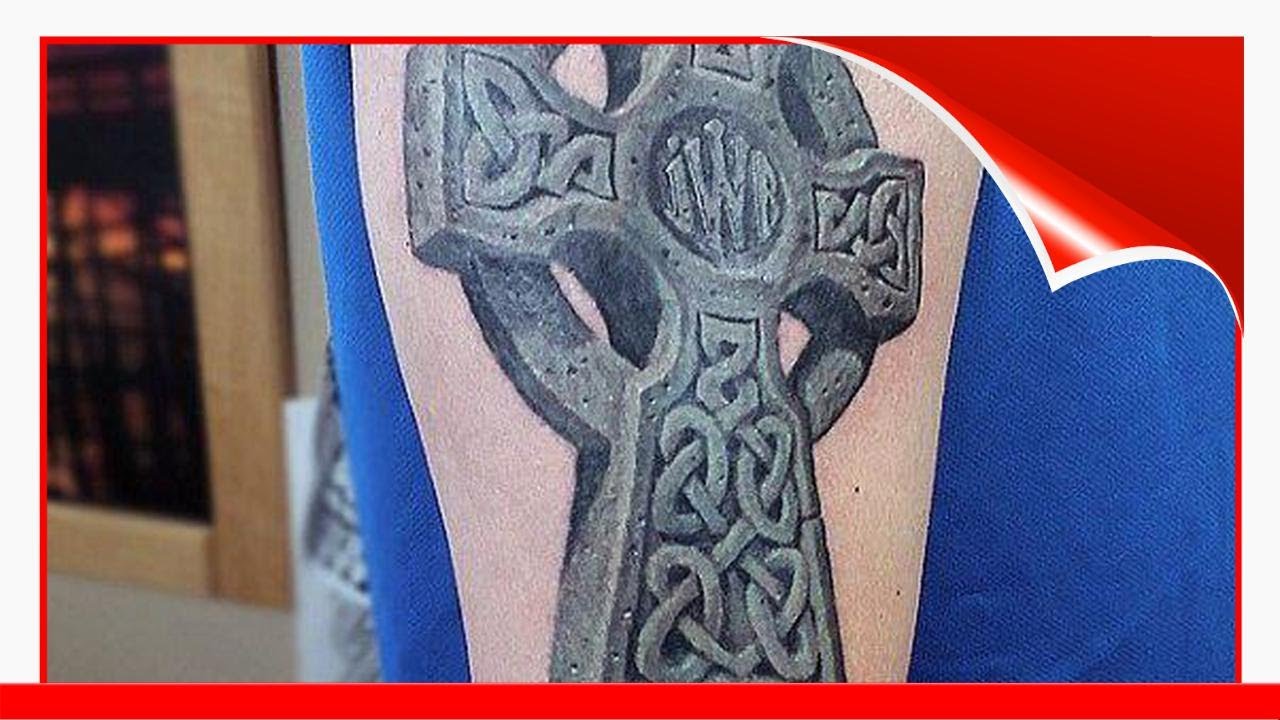 100+ Celtic Cross Tattoo Designs Pictures With Meanings (2020) !