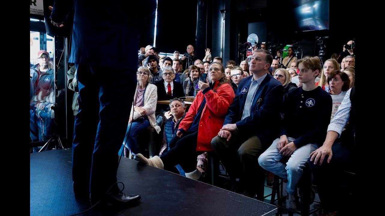 Why Democrats ditched the Iowa caucuses and Republicans kept them