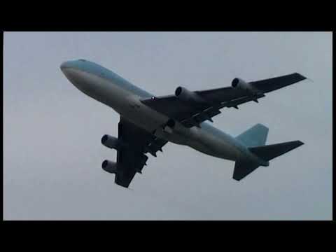 PECULIAR DIFFERENT TAKE OFF : Boeing 747 , 9G MKR , Ostend Airport
