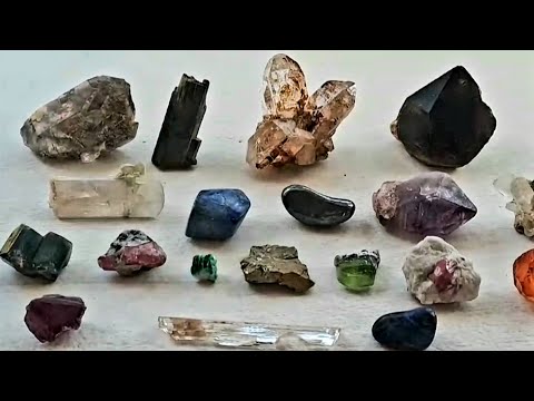 Different gemstones and their identification and their names |