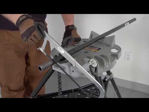 Roughneck Tri-Stand Chain Vise