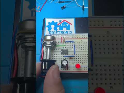 Lm555 timer Flashing Led #555 #555timer #ledlights #prototyping #diyelectronics #engeniering #reels