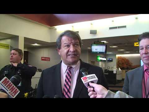 Westchester County Executive Latimer Visits TSA Agents