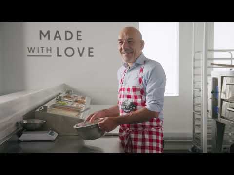 Presidential Pizza: Our Commander-in-Chef Shows Us How It's Done!
