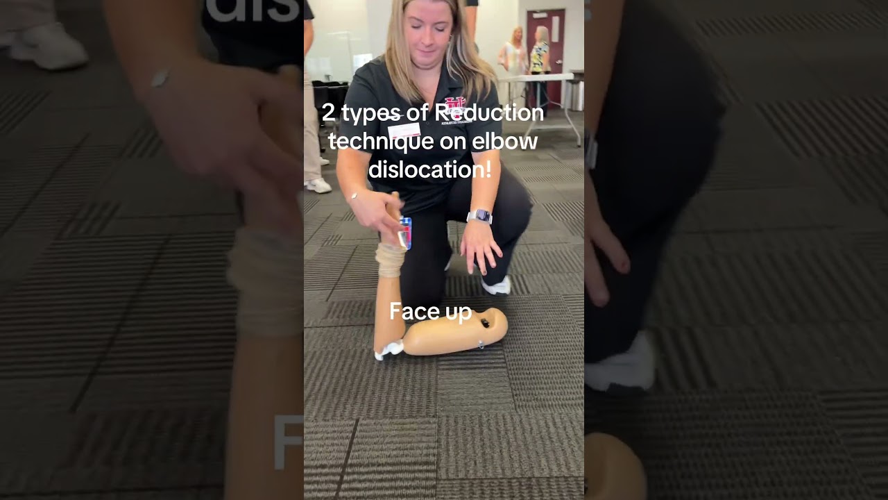 How to reduce dislocated elbow | sports medicine | athletic training #orthopedic