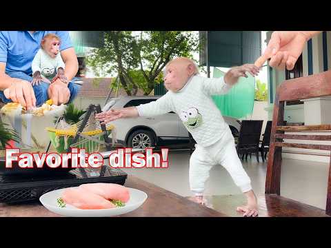 Bibi prepares ingredients to ask dad to cook chicken!