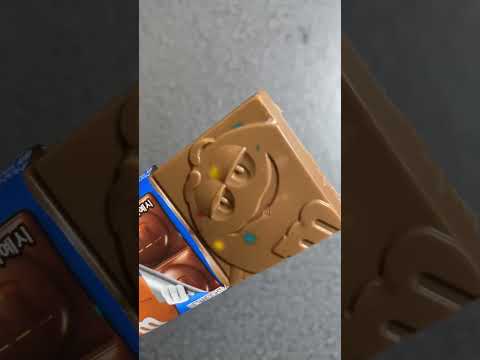 crispy m&m! #chocolate #shortvideo #bar