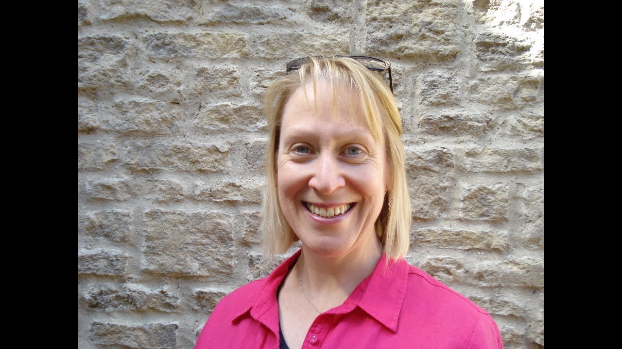 Lois Hastings Medium and Tarot Reader