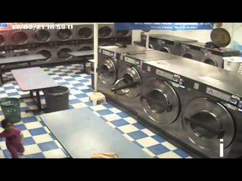 Everybody Watching Me: Automated Music Video Generator From WebcamsThu Feb 21 22:59:21 2013