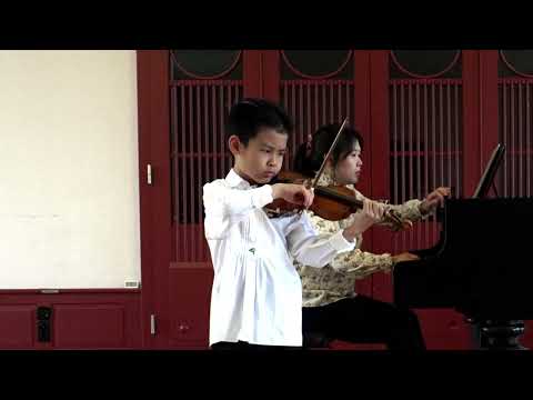 Kabalevsky: Violin Concerto in C Major (I. mvt.) – Yin Xiaoyue (China, 6 y.o.)