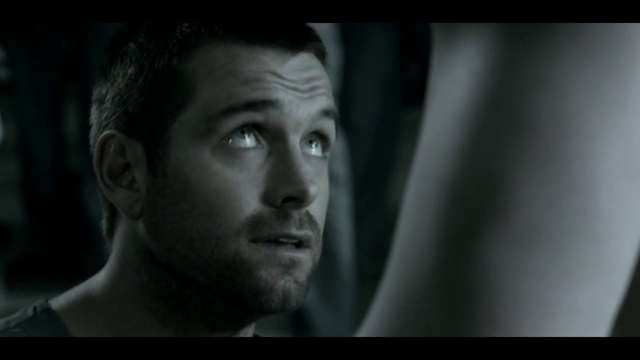 Hood versus Albino na prisão (Anthony Starr e Joseph Gatt, Banshee T01E06)