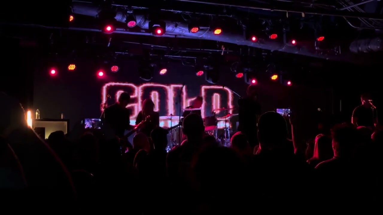 Cold- back home. Baltimore soundstage