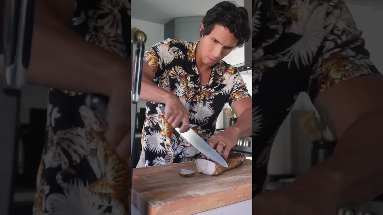 Chef Rodrigo Fernandini shows us his Black 360KB