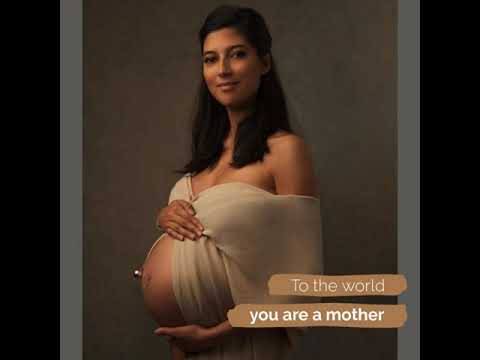 Maternity photos of Melody - Luxury pregnancy photoshoot in NYC - Portrait Madame photography studio