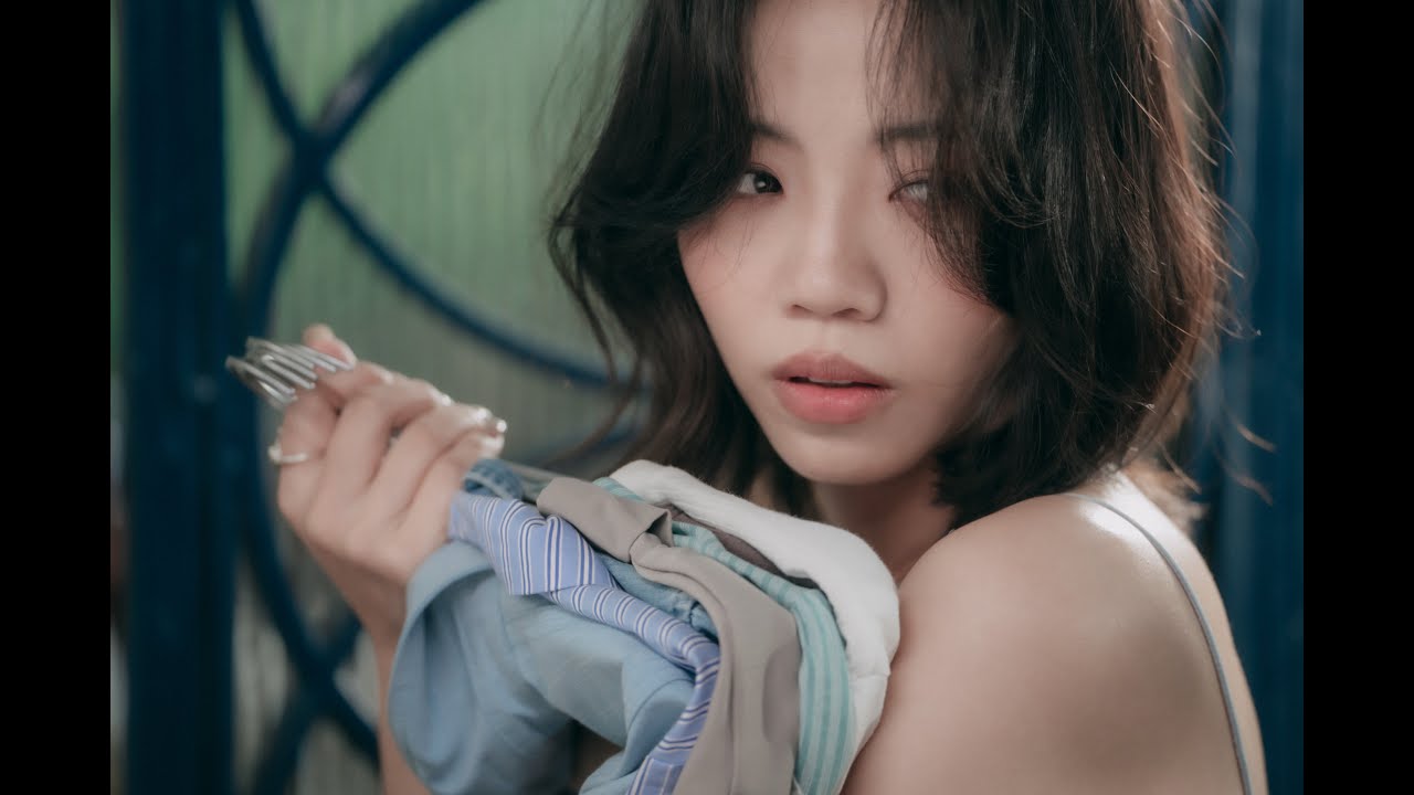 [情報] 洪佩瑜 〈 完整 〉Official Music Video - 看板popmusic - PTT網頁版