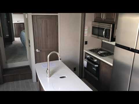 2019 Alpine Fifth Wheel by Keystone RV 3700FL