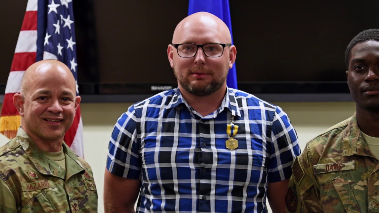 Airmen Recognized for Bravery