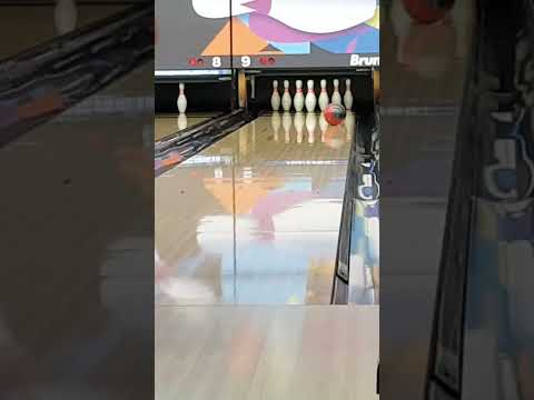 splitting the 8-9 in half #shorts #bowling #pocket #2023