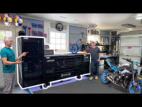 Redbull’s Aaron Colton Shares His TOOLBOX!