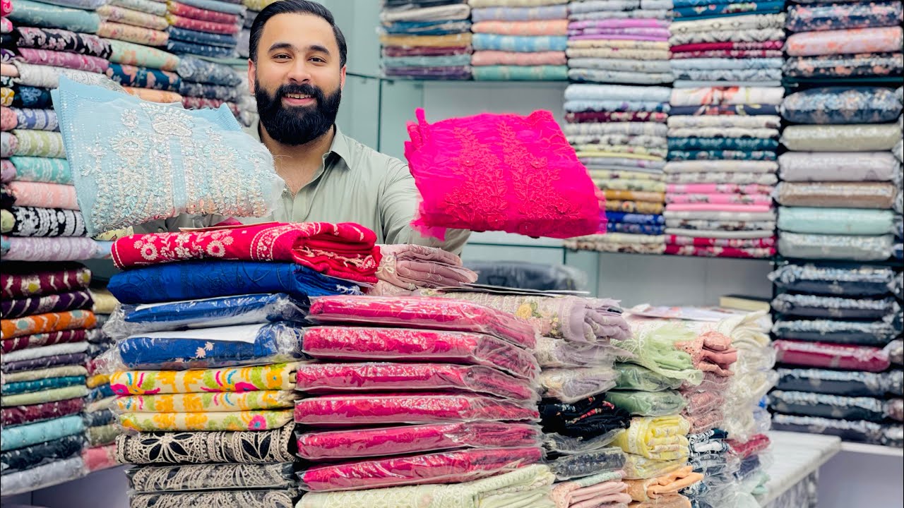 **MARIA•B💕LAWN**👑Summer Luxury❤️Arrivals✅\ Branded🌸Lawn Suits😍\ Pakistani🌺Designer💯Dresses👗\