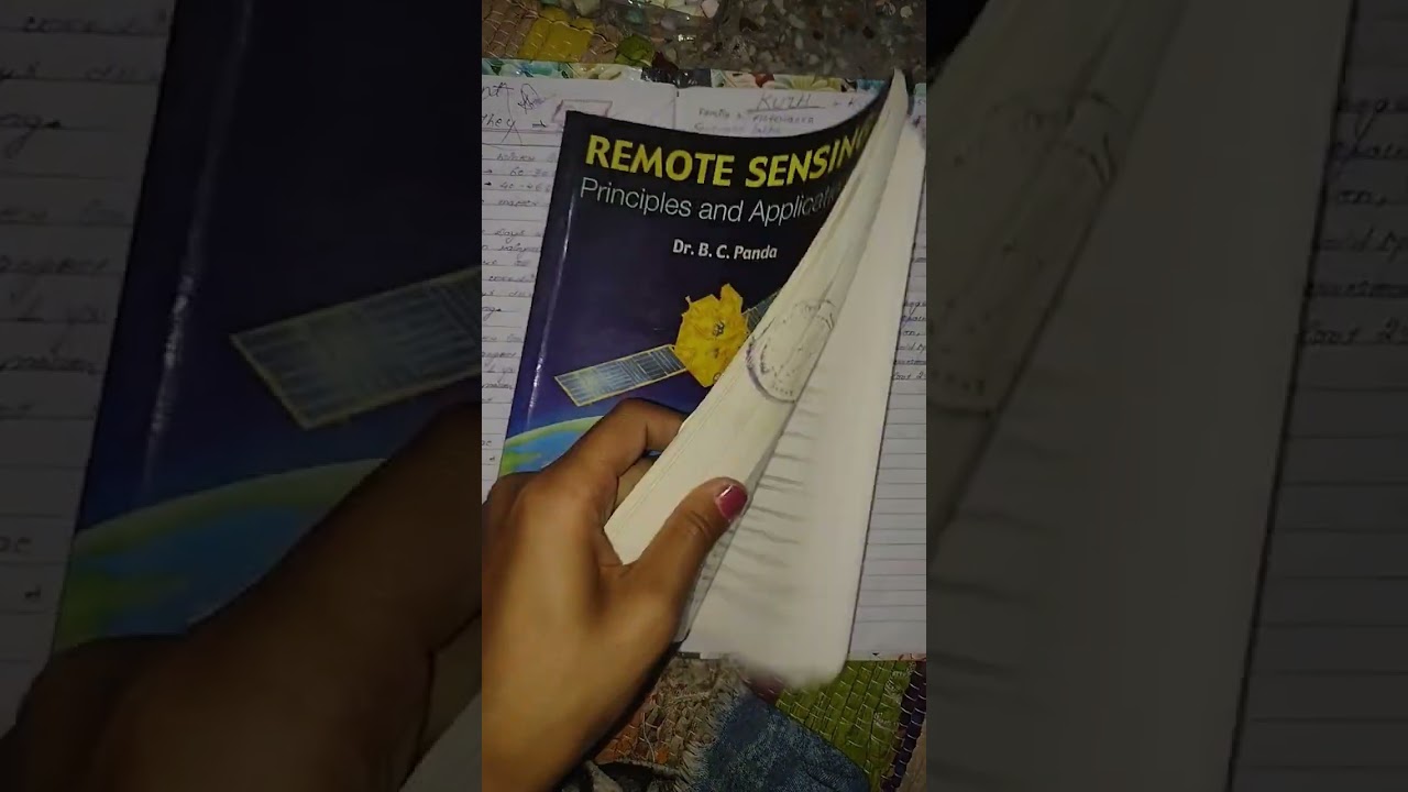 book for remote sensing and GIS 👍 #remotesensing #gis #books #students #library