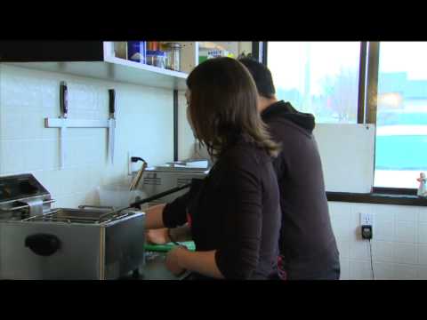 NW32TV Food Cart Friday presents "Holy Cannoli Wicked Italian" with Nik J. Miles