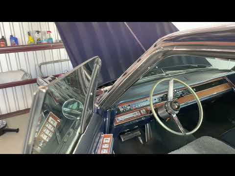 Bryan's 1967 Imperial Le Baron - distributor end play, restored Autoline distributor, bad breakers