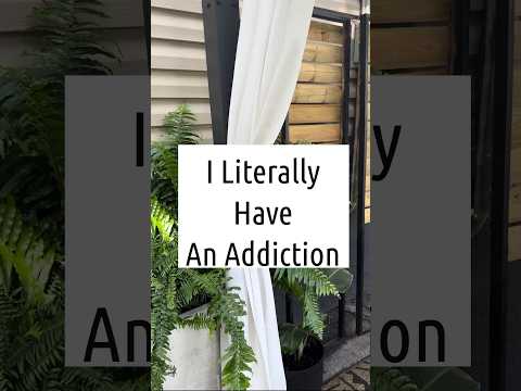 UNBELIEVABLY EASY PRIVACY SCREENS #diy #patioideas #smallbackyardsolutions #backyardideas
