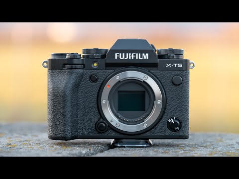Fuji X-T5: The right path