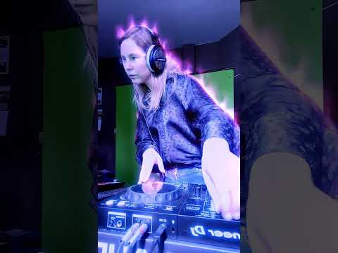 DJ program Twitch techno - EDM #dj