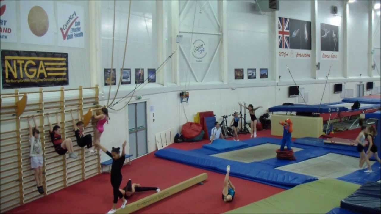 Harlem Shake by NTGA (Trampoline)