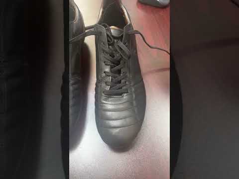 UNOZero Boots (Cleats) Don't buy.
