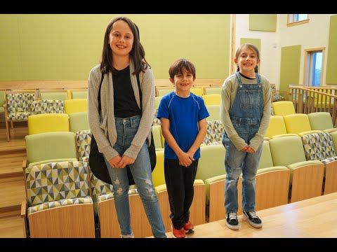 Video: Student Spotlight : The Long Family - Artelize.