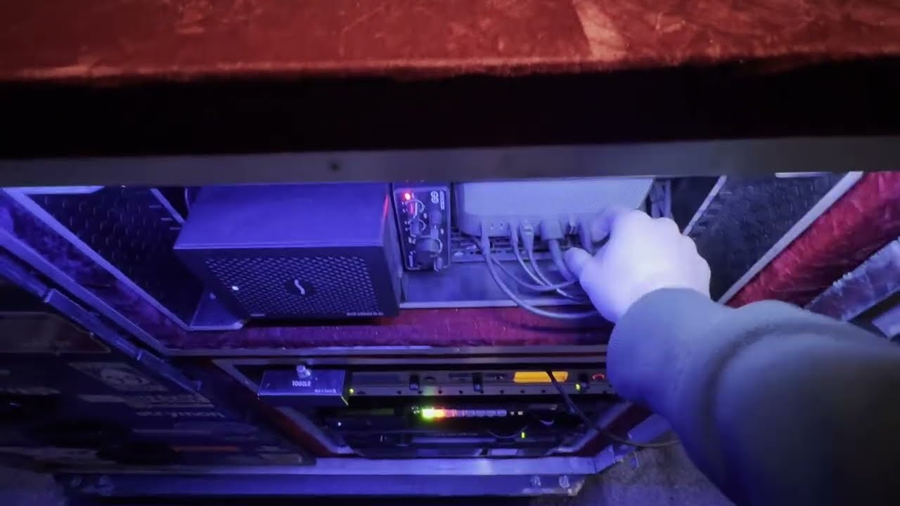 No Timecode? No Problem - 3-way Timecode Redundancy for Live Production