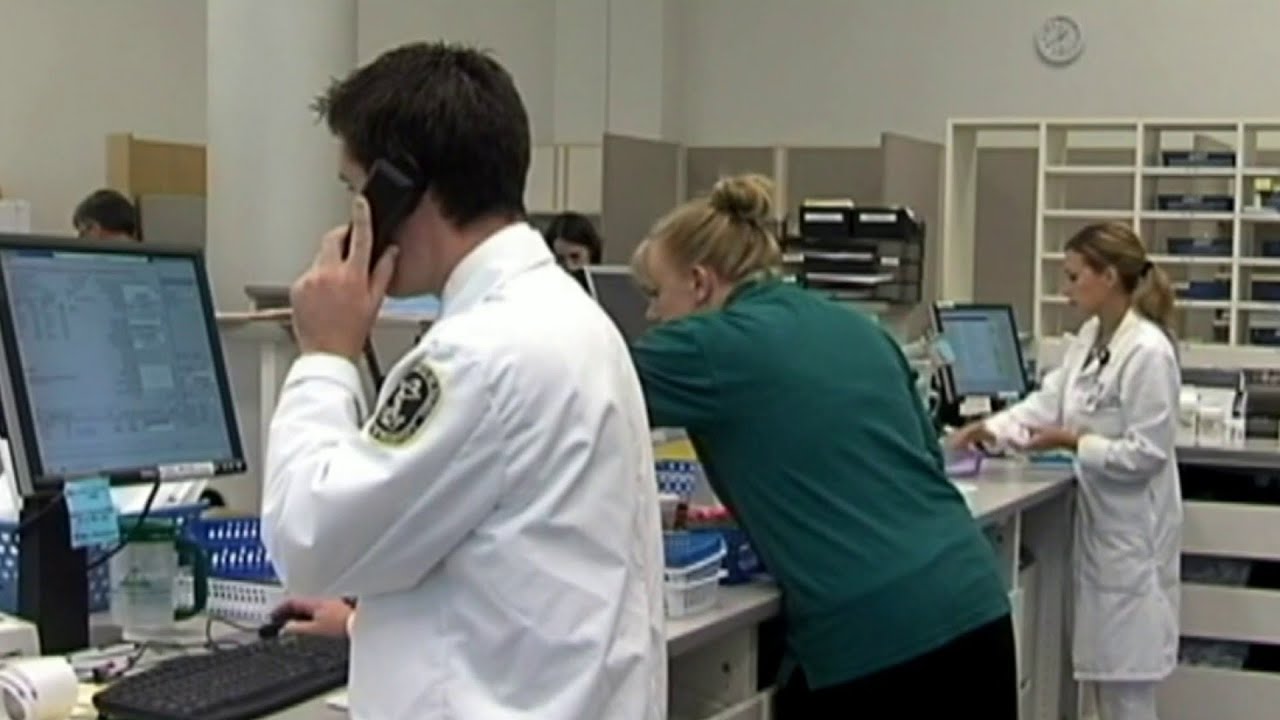 Wayne County program helps people who lost their job get health benefits