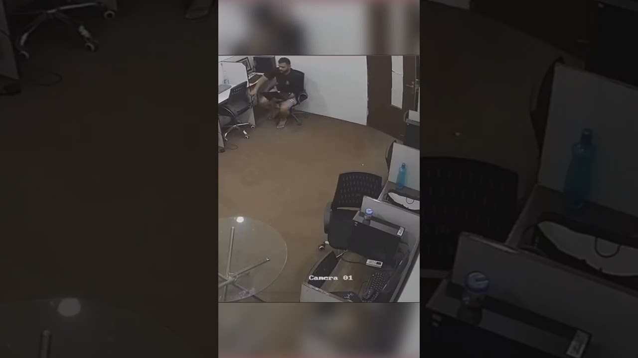 Scaring a Scammer on CCTV!