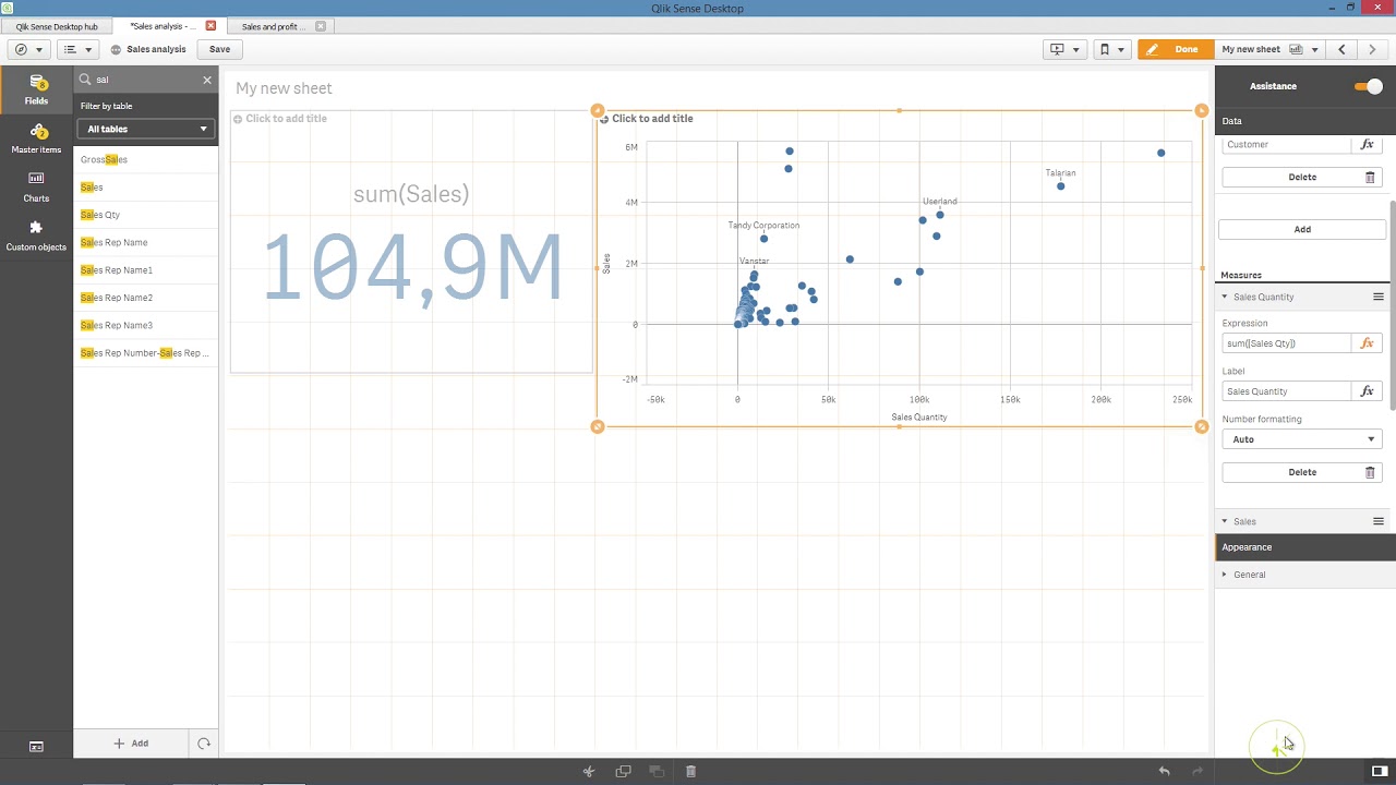 Creating visualizations using recommendations - Qlik Sense
