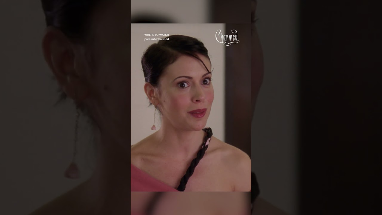 Phoebe can't lie to save her life! #charmed Now Streaming on #plutotv