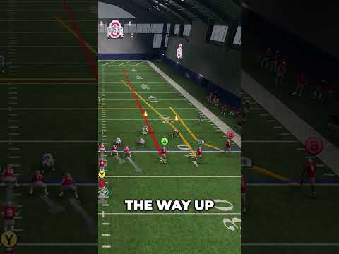This is One of the BEST Plays in EA College Football 25!