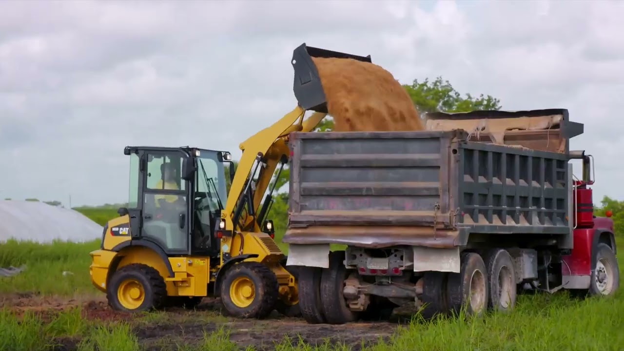 Cat® Compact Wheel Loaders | Work Tools & Attachments