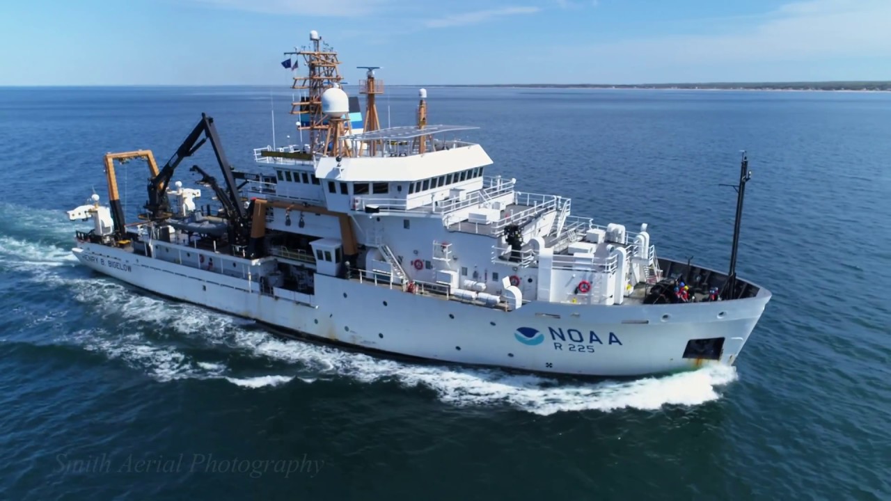NOAA'S Research Ship Henry B.Bigelow