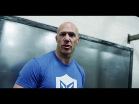 Bobby Maximus 21-Day Summer Shred Workout Plan - Get Maximus Body Abs ...