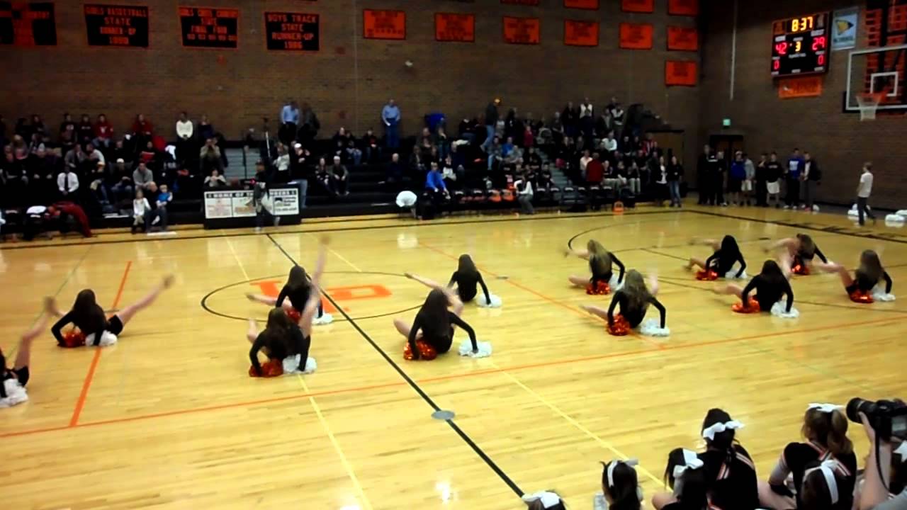 LPHS Poms Team - 